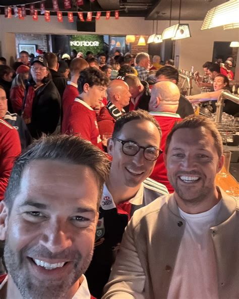 Helen Skelton And Gethin Jones On Off Romance And Cosy Display At