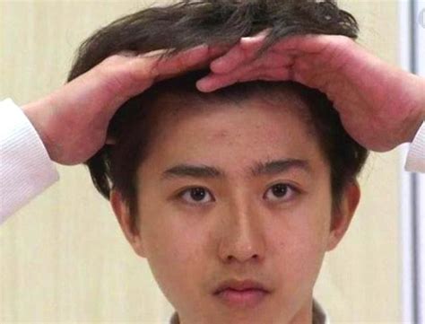 男明星卸妆后：鹿晗蔡徐坤有点丑，权志龙吓人，张根硕直接蒙了！
