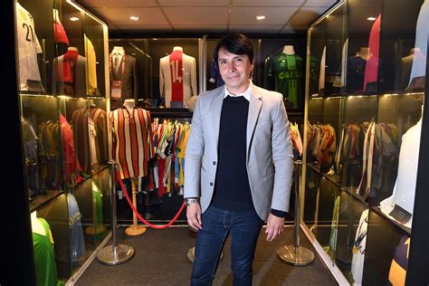 La Fantástica Historia Del Argentino Que Posee La Colección De