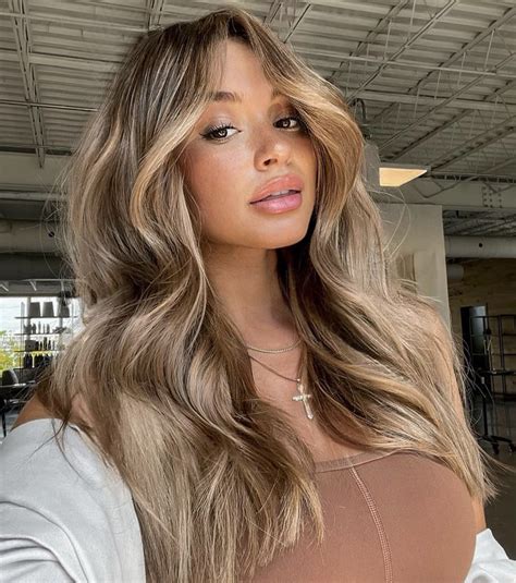 Pin By Andrea Santiago On Hair Honey Blonde Hair Balayage Hair