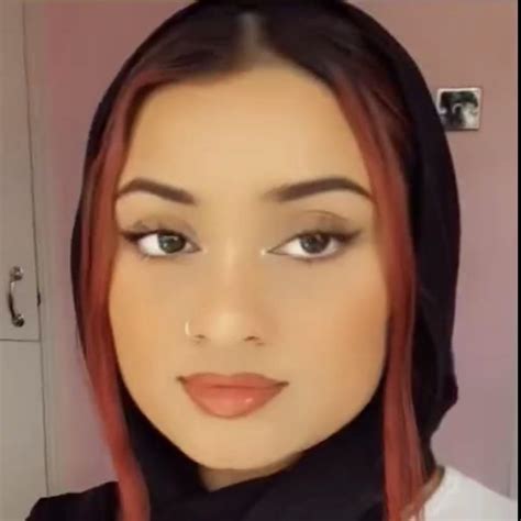 Isnt She Just Gorgeous Scrolller Isnt She Just Gorgeous Scrolller