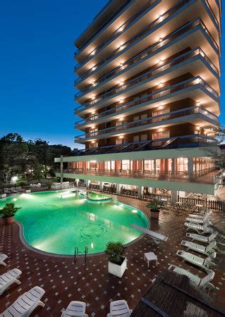 Hotel Gambrinus Tower Resort Bellaria Igea Marina Provincia Di Rimini 210 Recensioni