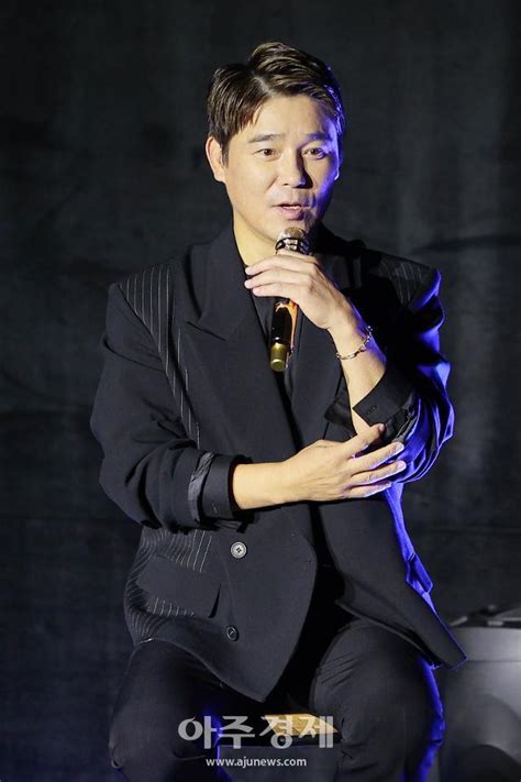 임창정 코로나19 확진…전날 이지훈 결혼식서 축가 아주경제