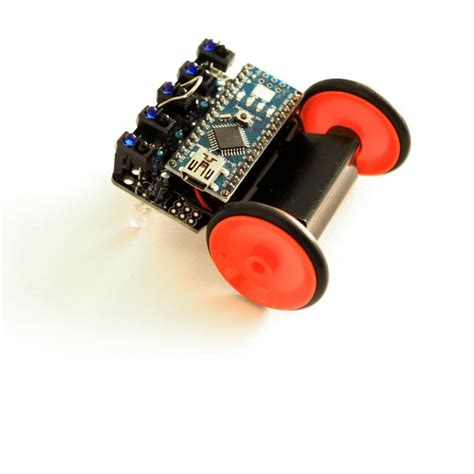 Arduino Based Desktop Line Follower Jollibot