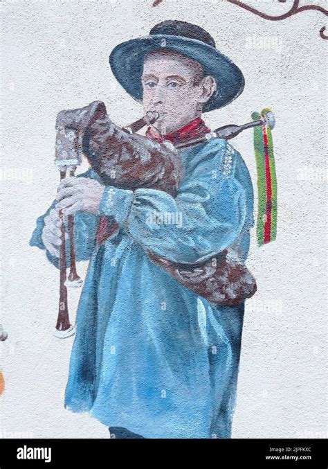 Dessin D Un Joueur De Cornemuse France Stock Photo Alamy