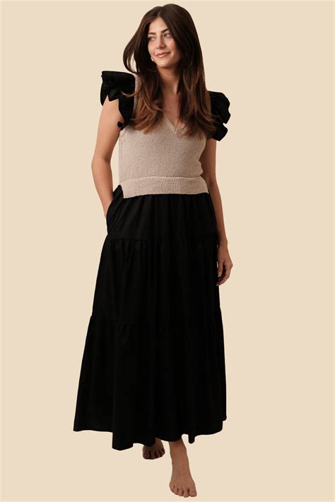 Sofie The Label Momni Boutique
