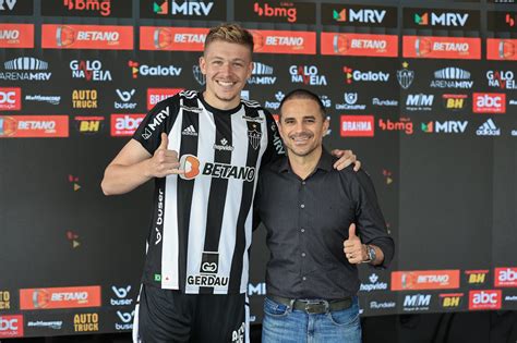 Bruno Fuchs comemora chegada ao Galo Clube Atlético Mineiro