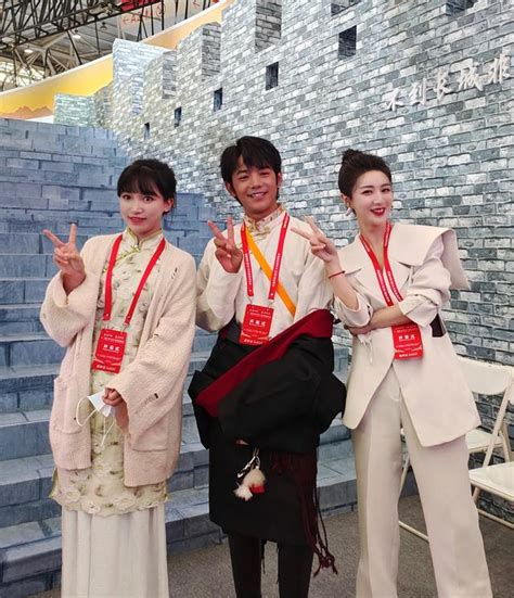 文化輸出才是真頂流！李子柒穿中式長裙，「丁真的世界」讓人嚮往 每日頭條