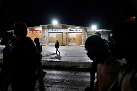 17 Year Old Arrested After 2 Killed During Unrest In Kenosha Ap