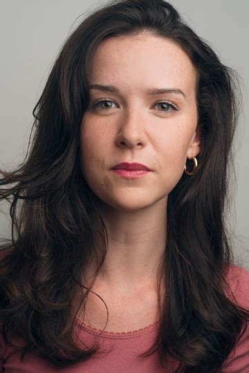 Holly Sumpton Actor Bio And Production Dress Circle