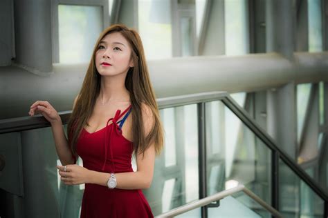 4K Asian Bokeh Brown Haired Hands HD Wallpaper Rare Gallery