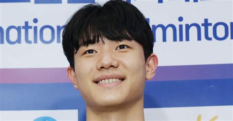 밝은 표정의 강민혁