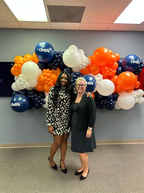 Liz Thrasher Sphr On Linkedin Welcome To The Team Dymond Wright Im So Excited To Have You As