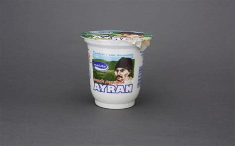 Ile Waży Szklanka Napoju Mlecznego Ayran Maluta Sprawdź Kalorie I Wagę Obejrzyj Zdjęcia