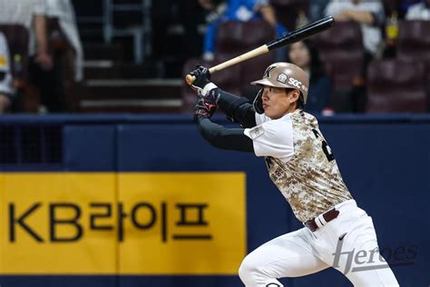최하위 키움 삼성에 대승송성문 3안타 5타점 韓聯社