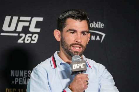 Ex Campeão Do Ufc Aponta Caminho Para Ankalaev Vencer Poatan Ag