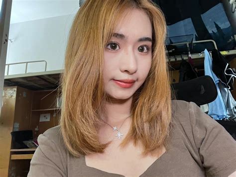 限定版快乐 Cuimeihaochi Twitter