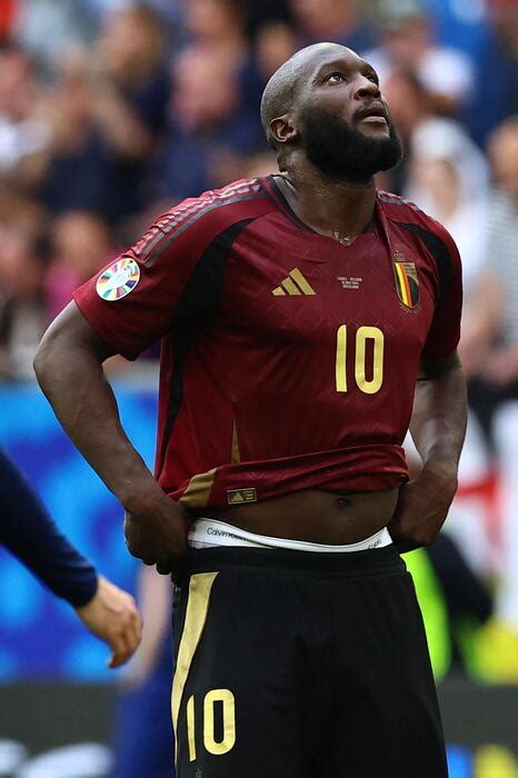 Romelu Lukaku Arriva A Roma Per Il Trasferimento Al Napoli Attese