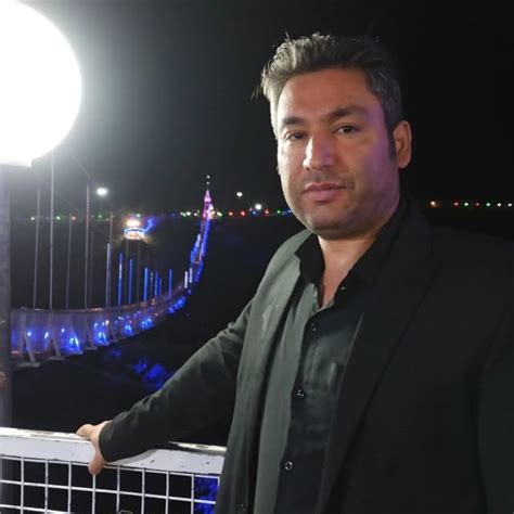 ‎یوسف فصیحی‎ Dr Yousef Fasihi Threads Say More