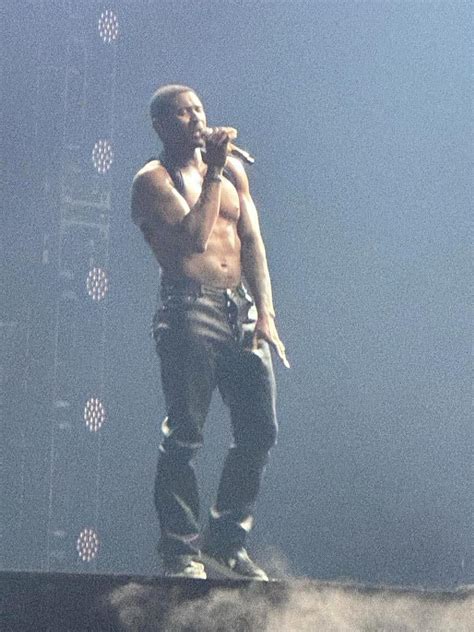 Ushers Hottest Shirtless Moments Through The Years