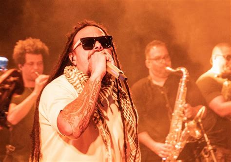 Líder De O Rappa Marcelo Falcão Traz Hits E Novidades A Curitiba