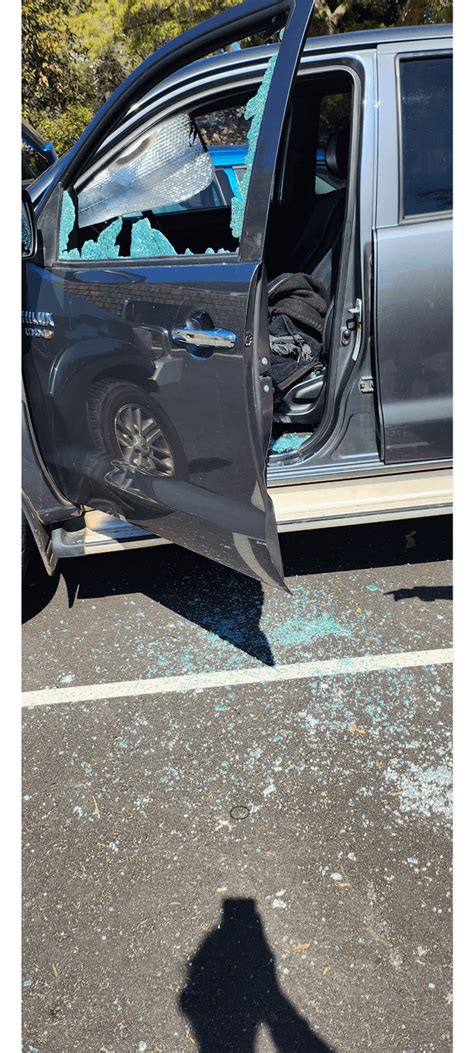 Window Smashed At Kings Park R Perth