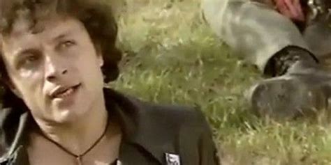 Ο Γιώργος Πετρόχειλος μετά τις καλτ βιντεοταινίες και τους Sex