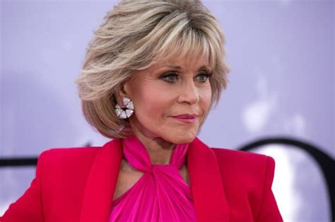 Jane Fonda Had Plastic Surgery To Look Right And Be Loved