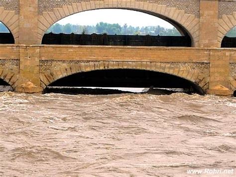 Low Flood In River Indus At Guddu And Sukkur Barrages