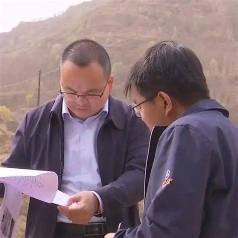 范郭昌骅督查华池县城壕镇河道水环境水污染工作违法李保宁倾倒垃圾