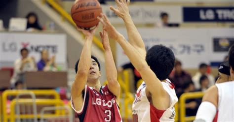 Kbl 김현중 배짱과 감각적인 3점슛
