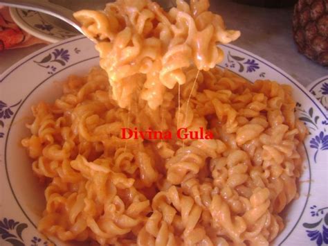 Divina Gula Macarrão Expresso Cremoso