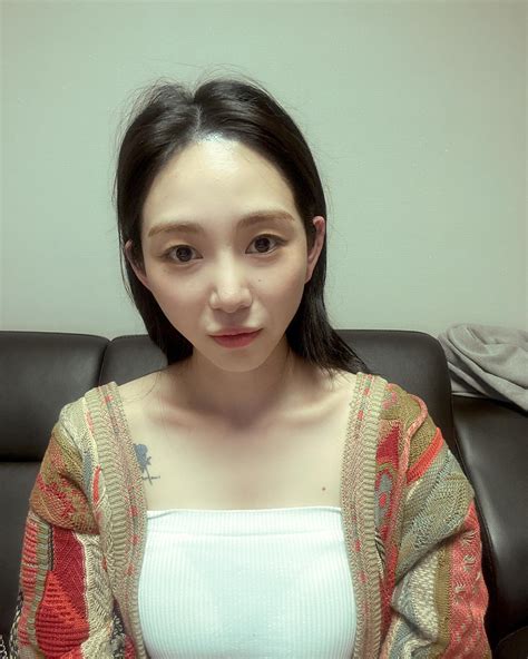 권 민아 Newkma • Instagram Photos And Videos
