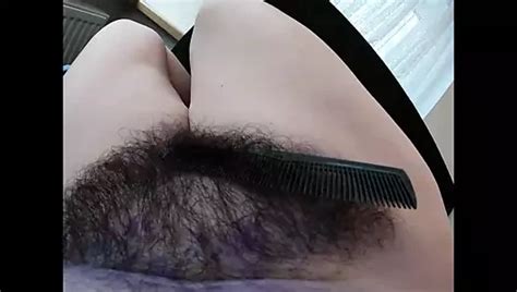 Freaky Milf Bleaches And Dyes Pubic Hair To Look Fancy Xhamster