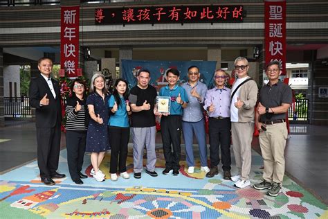 畢業半世紀重返母校 高市信義國小校友共襄盛舉