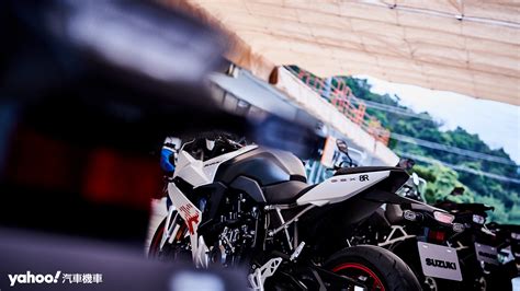 Suzuki Gsx R V Strom Yahoo