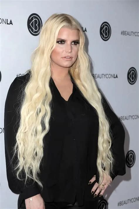 What Bra Size Is Jessica Simpson Thebetterfit