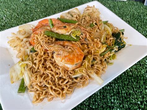 ร้านยำหอยใหญ่ สาขา1 ป่าแดง สั่งอาหารเดลิเวอรี Wongnai X Line Man