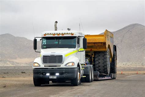 20 Freightliner Columbia Fotografías De Stock Fotos E Imágenes Libres