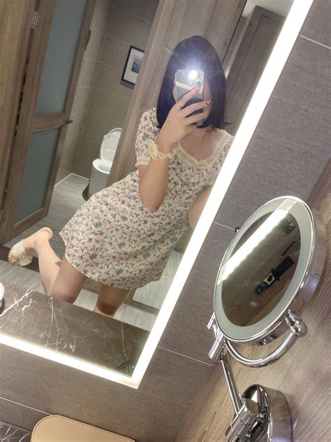小仙女🧚cd 莫然 On Twitter 最近几天都在大连和小哥哥翻云覆雨没时间上推。天天被内射，感觉要怀孕了呢。 伪娘 反差婊 丝袜