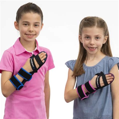 Pediatric Saebostretch Dynamic Resting Hand Splint