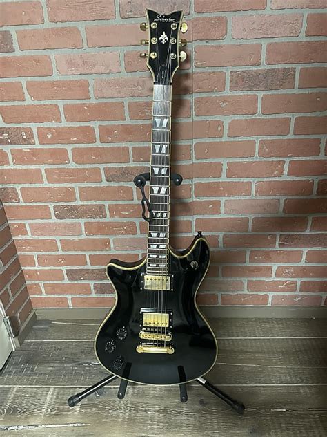 Schecter Tempest Custom Black Reverb