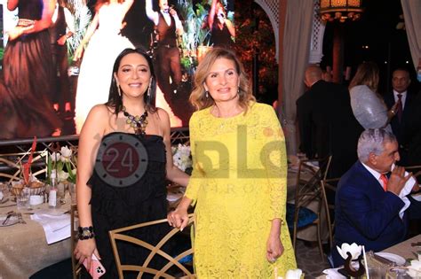 يسرا في حفل زفاف نجل رجل الأعمال محمد أبو العنين صور
