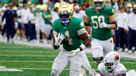 Notre Dame Star Jeremiyah Love Named The Top Returning Running Back In