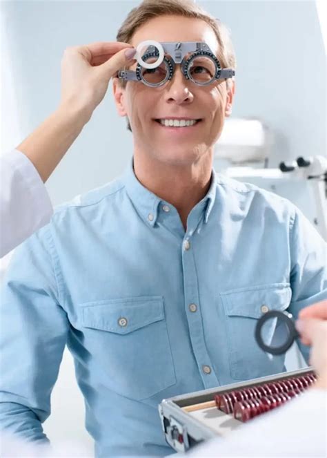 خطورة المياه البيضاء على العين وهل تؤدي لفقدان البصر عند اهمالها؟