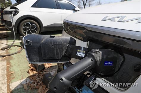 전기차 보조금 배터리 재활용 가치 크고 효율 높으면 더 준다