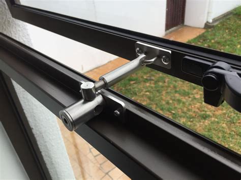 Minilatch Window Blocker Stop Your Window From Closing During Heavy