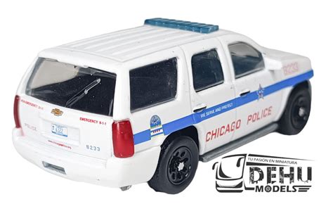 Camioneta A Escala 164 Chevrolet Tahoe 2010 Chicago Police 596 Model