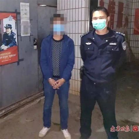 什么情况？南宁一男子尾随 盯梢”交警长达半年执法职务车辆