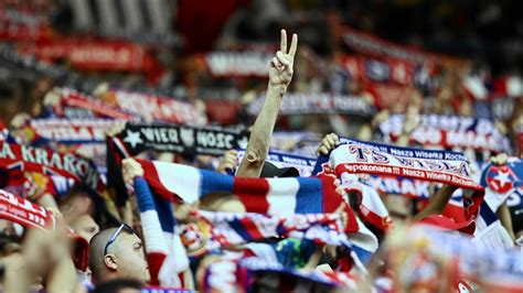 Finał Pucharu Polski bez kibiców Wisły Kraków PZPN podjął decyzję